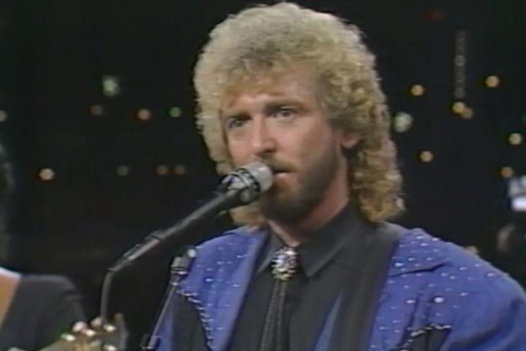 Keith Whitley – Don’t Close Your Eyes - OldiesButGoodies