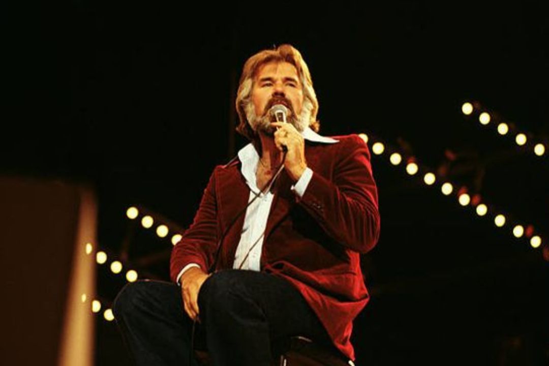 Kenny Rogers - Sweet Music Man - OldiesButGoodies