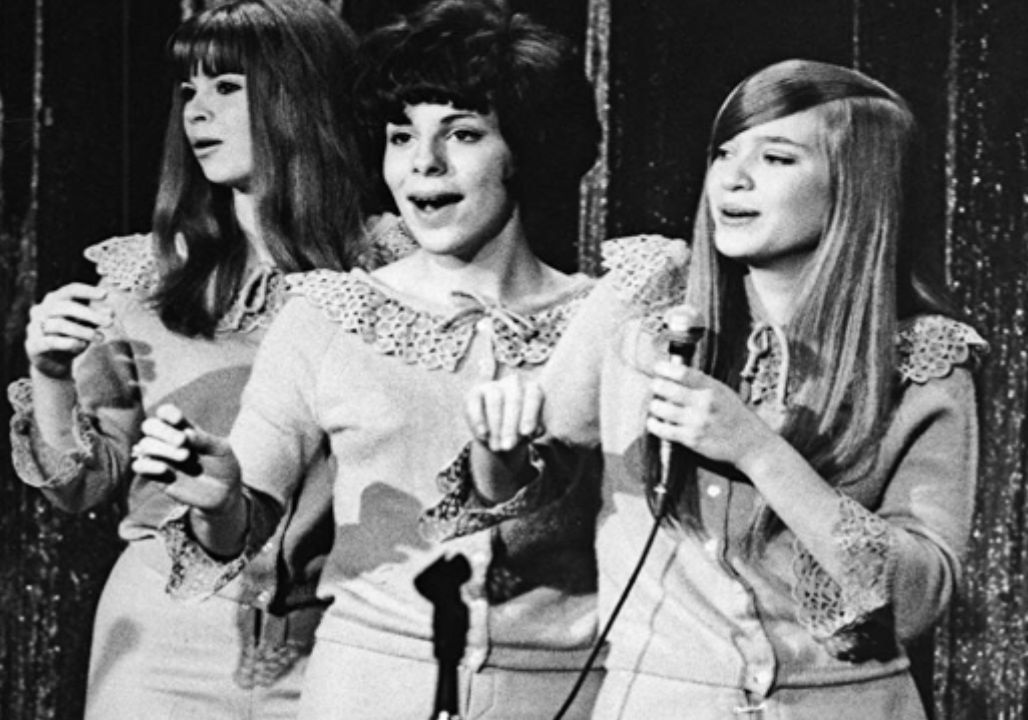 The Shangri-Las – Leader of the Pack - OldiesButGoodies