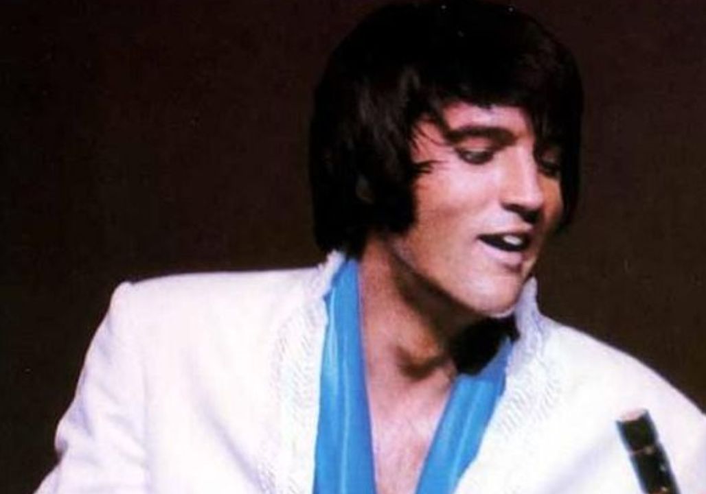 Elvis Presley - This Is The Story - OldiesButGoodies