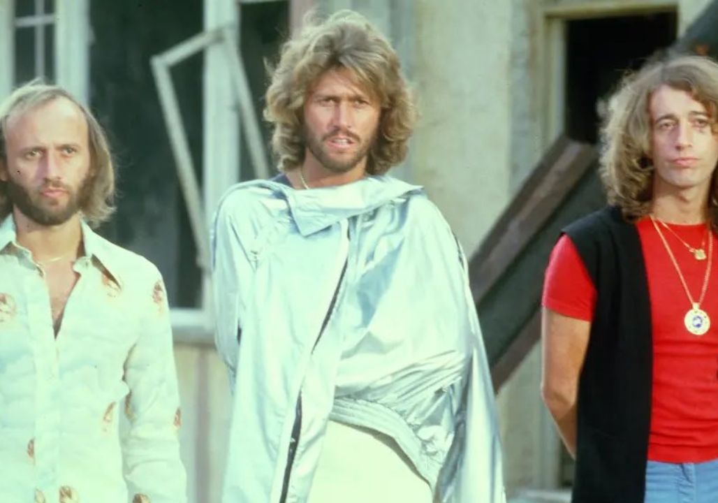 Bee Gees - Stayin' Alive - OldiesButGoodies