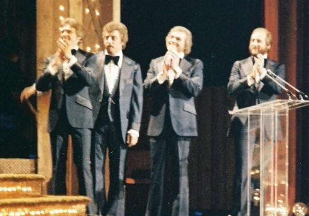 The Statler Brothers - "Your Picture In The Paper" - OldiesButGoodies