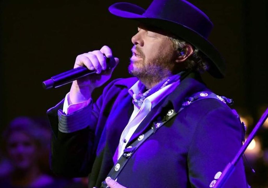 "Bullets In The Gun"- Toby Keith - OldiesButGoodies