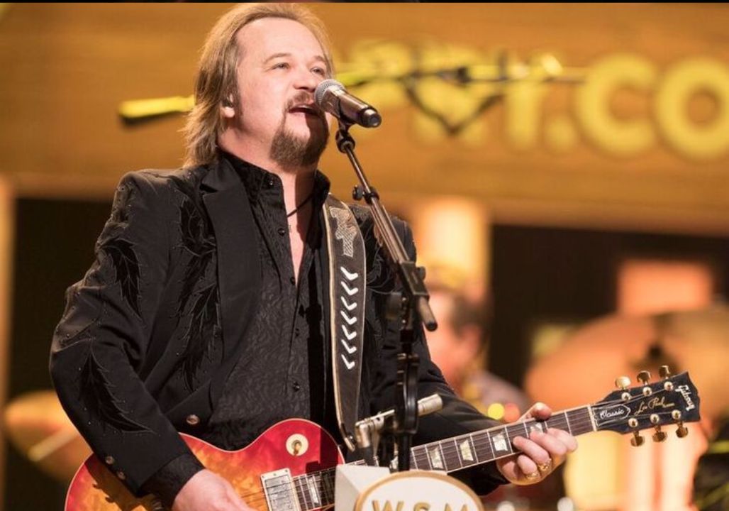Travis Tritt - Ten Feet Tall And Bulletproof - OldiesButGoodies