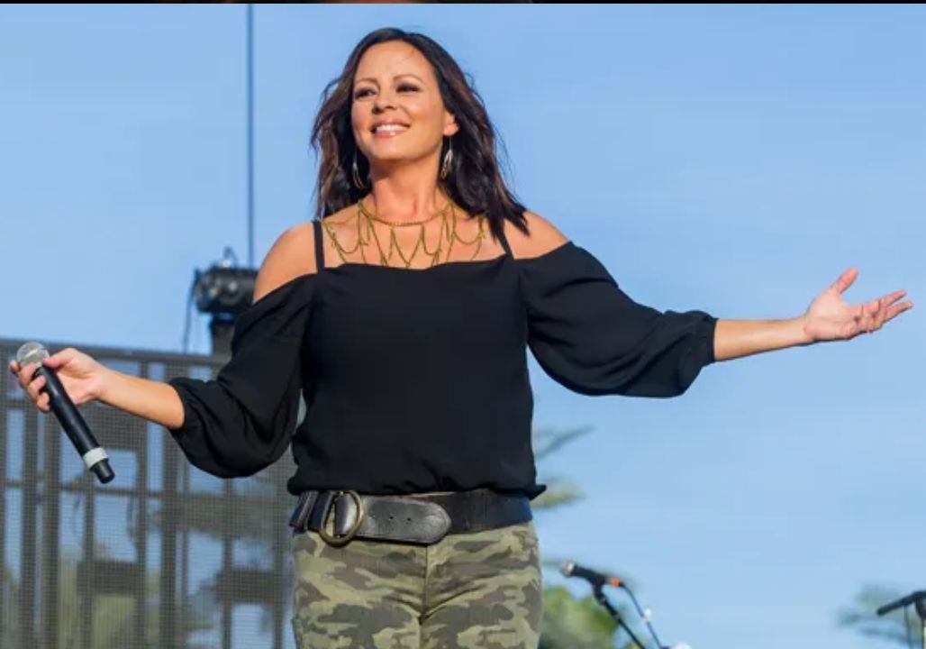 Sara Evans - Three Chords and the Truth - OldiesButGoodies