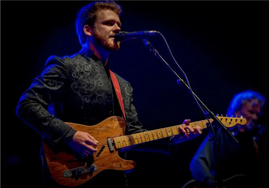 Ben Haggard sings "Heaven Was a Drink of Wine" - OldiesButGoodies