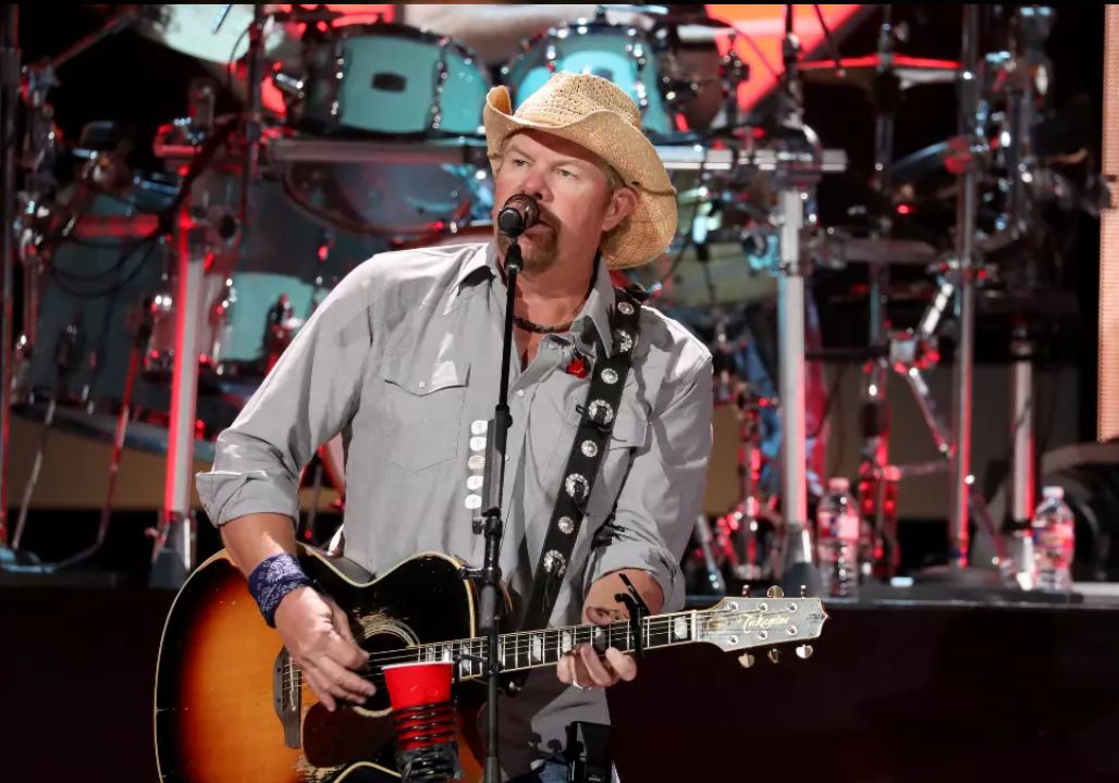 Many of country music's biggest stars have shared very heartfelt and ...