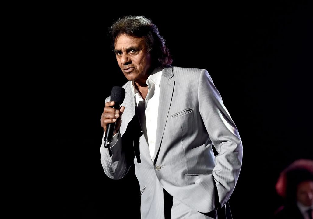 After a 70 year career, Johnny Mathis sings his last song 5/18/2025 ...