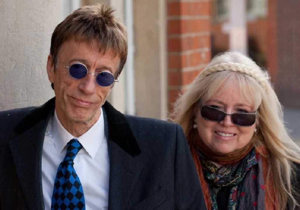 Robin Gibb's wife Dwina: 'He wants to live no matter what ...