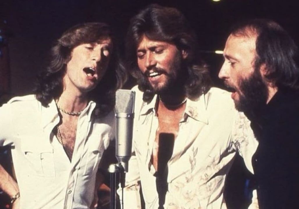 Fame, Family, and the Final Song: The Untold Story of the Bee Gees and ...