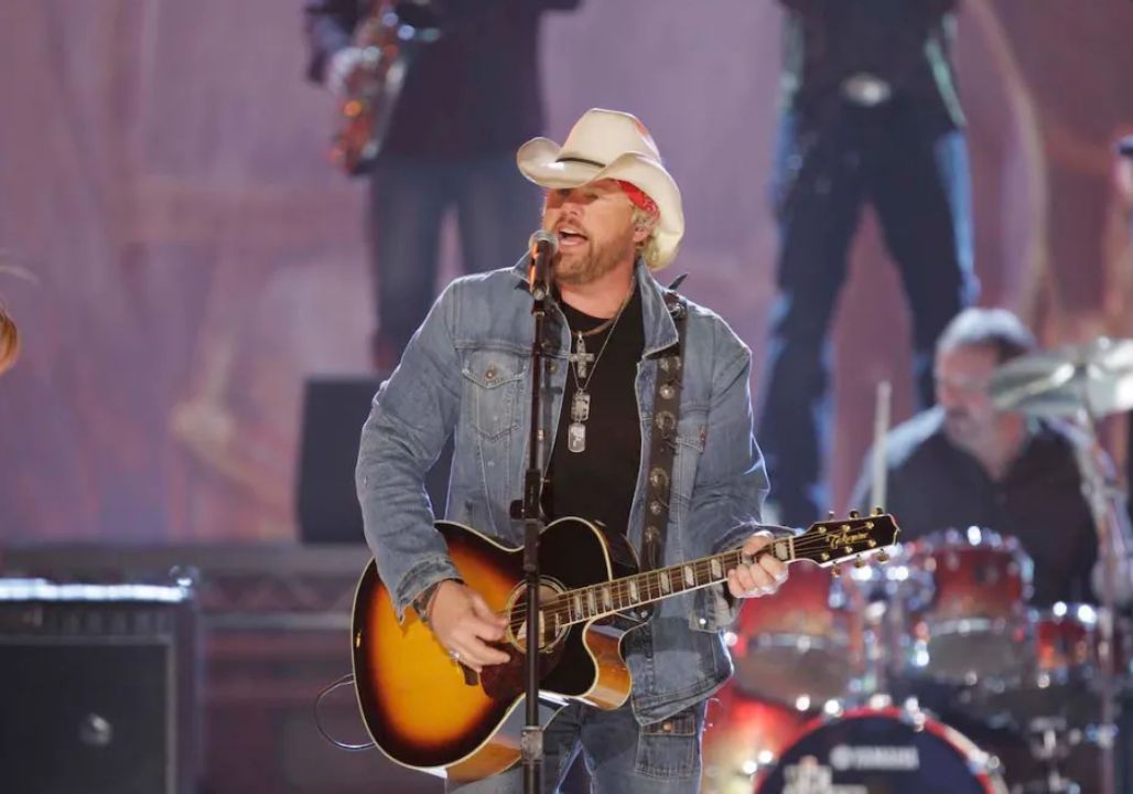 Toby Keith’s journey was never just about fame—it was about grit, heart ...
