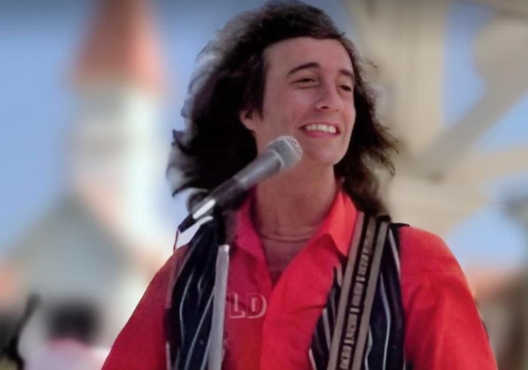 “He Sang With His Soul, Not Just His Voice — The Untold Story of Robin ...