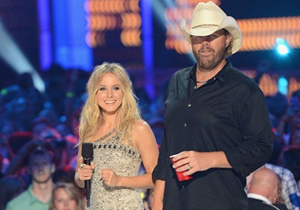 Broken Bridges - Toby Keith & Lindsey Haun - OldiesButGoodies